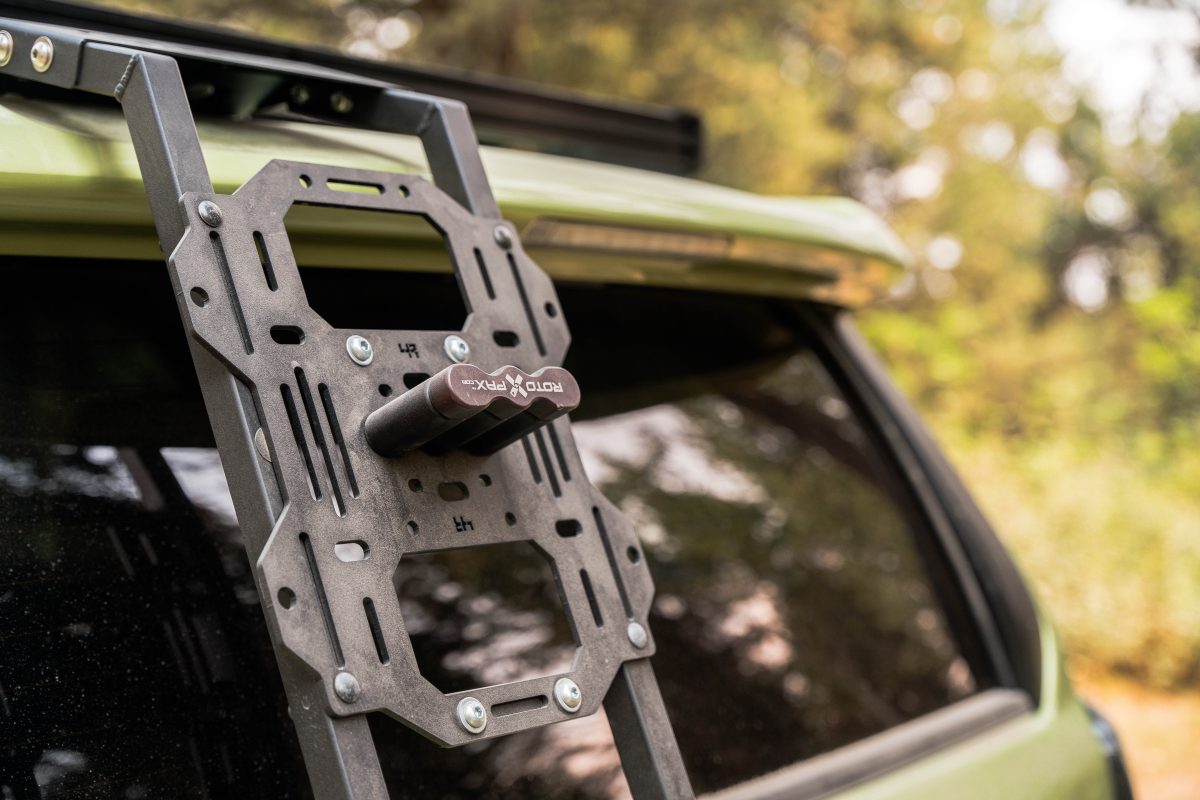 Toyota 4Runner Ladder Accessory Panel for Offroad | Prinsu