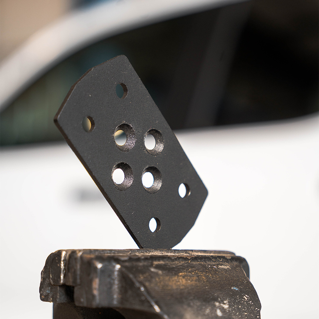 Weboost Mount Prinsu Adapter Plate - Prinsu Roof Racks