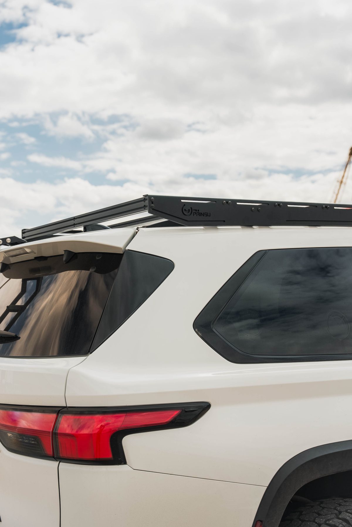 Toyota Sequoia Pro Roof Rack (2023-2024) by Prinsu | Prinsu