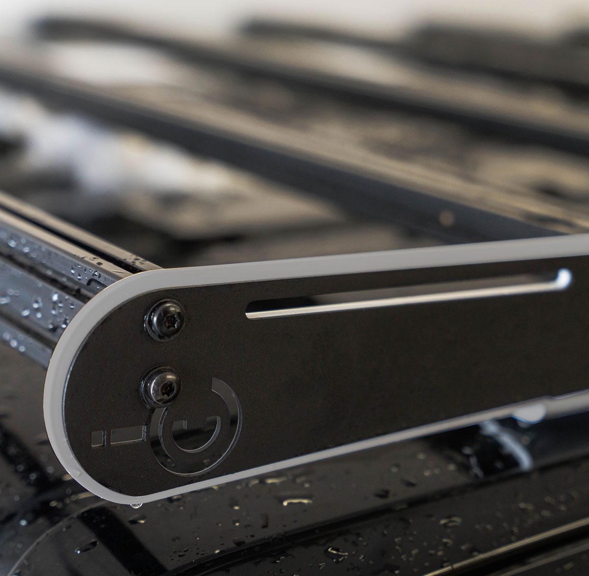 Prinsu Rack Shield Plate for Added Protection | Prinsu