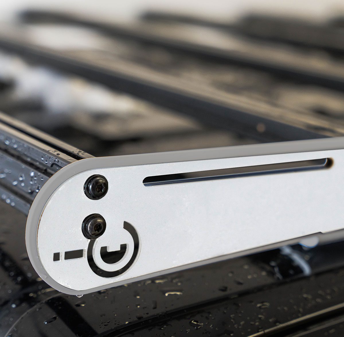 Prinsu Rack Shield Plate for Added Protection | Prinsu